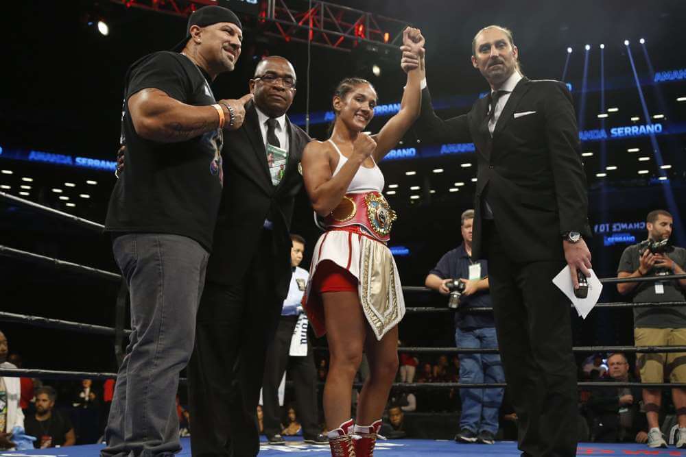 » COMBATE AMERICAS SIGNS WORLD BOXING CHAMPION AMANDA SERRANO